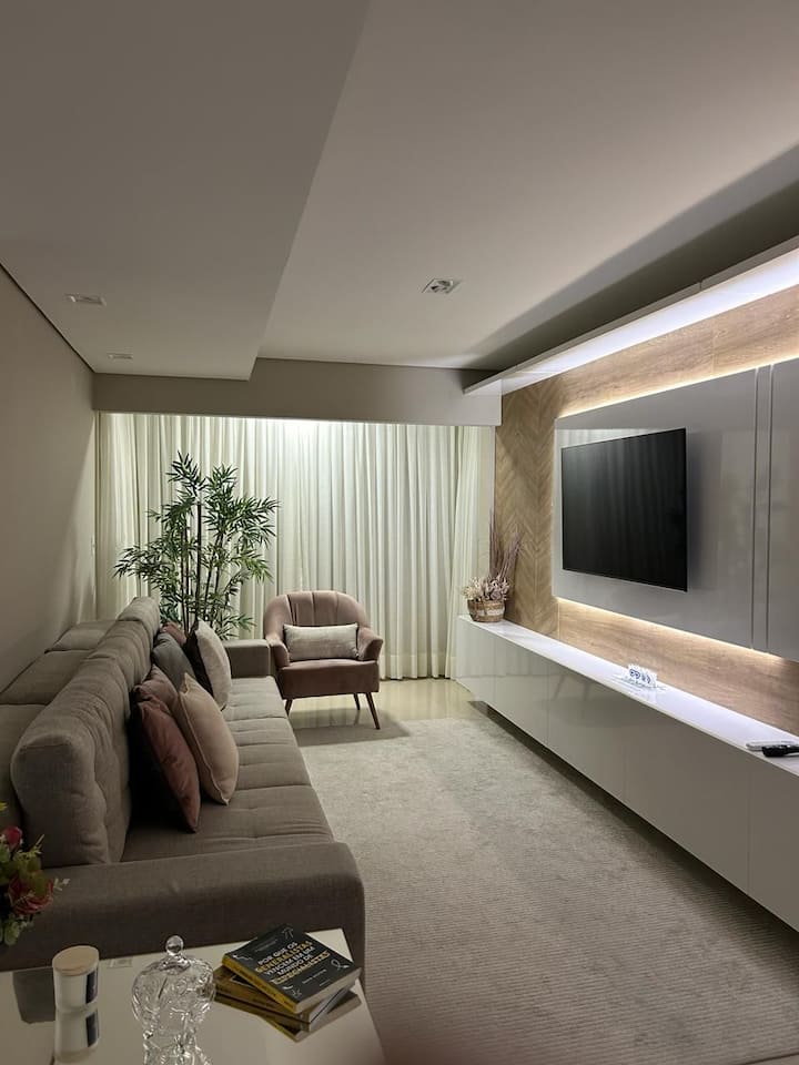 Pé Na Areia Conforto 
Comodidade - Balneário Camboriú