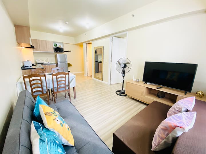 1br Flat For 6 In It Park W/ Pool & Wifi+play Area - Cebu City