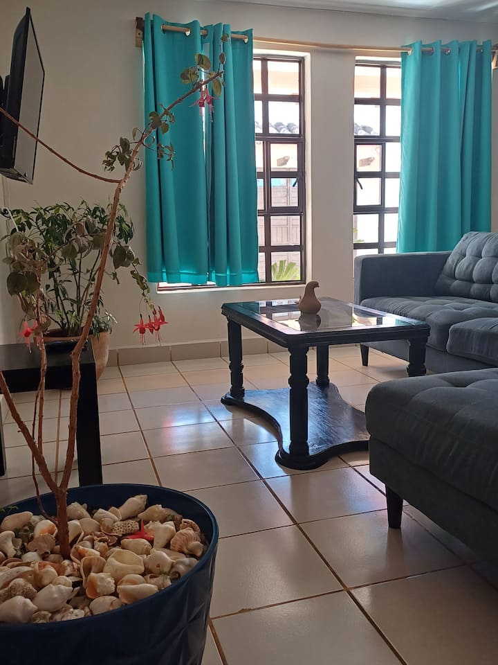 Preciosa Casa Amplia Con Cochera Zona Centro - San Cristóbal de las Casas