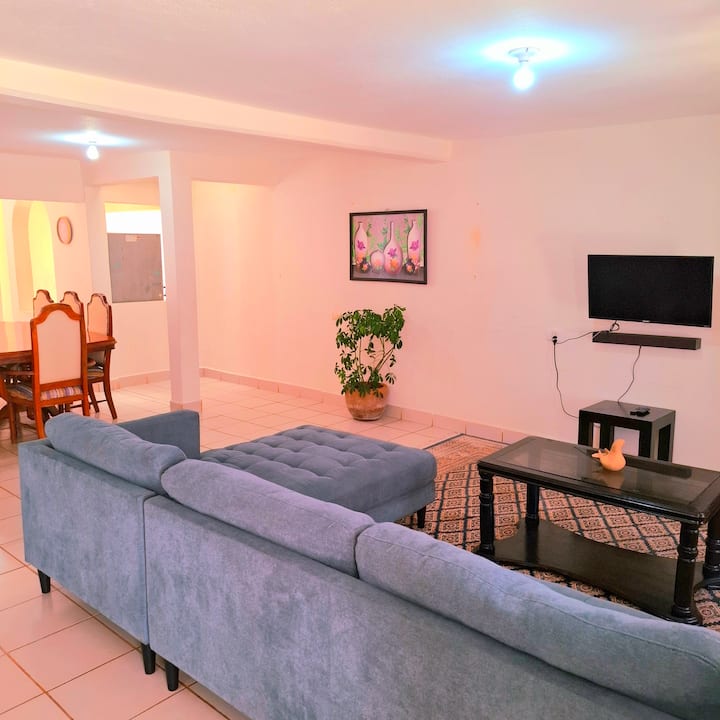 Hermosa Casa Céntrica Con Cochera Y Wifi Rapido - San Cristóbal de las Casas