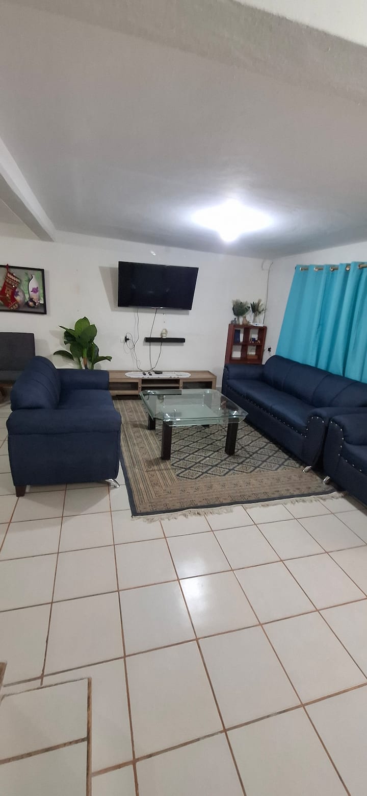 Amplia Casa Céntrica Para Familias Con Cochera - San Cristóbal de las Casas