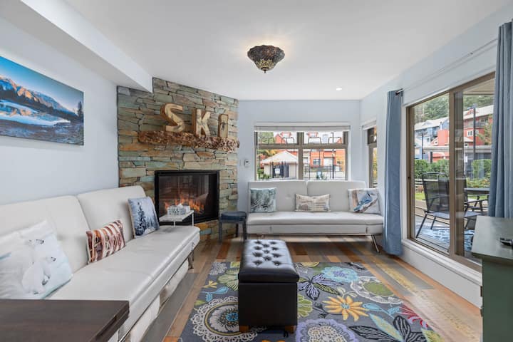 Spring Break Gem Gondola Pool Hottub Sauna Parking - Whistler