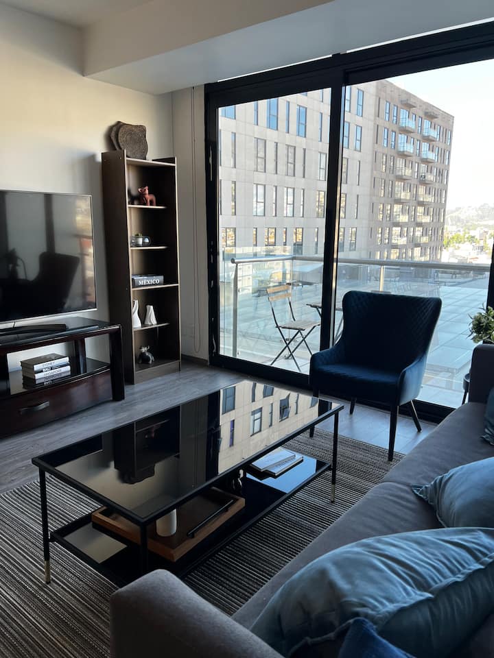 Luxury 1 Bedroom Downtown Toluca Condo Home Office - Toluca
