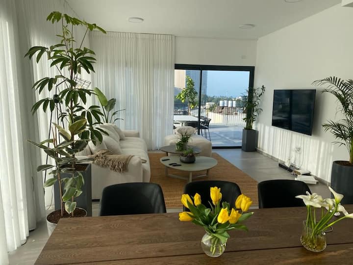 Luxury Penthouse • Balcony • Parking | Hakerem P2 - Tel Aviv-Yafo