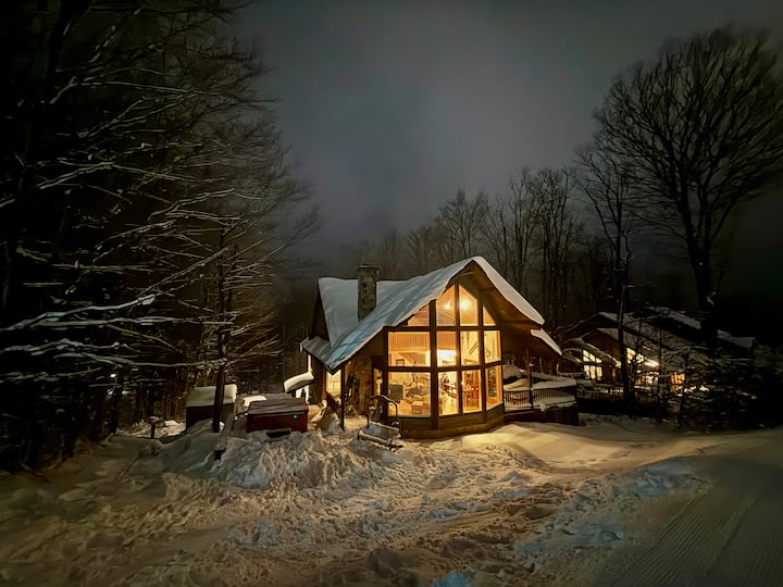 Slopeside On Winterset, Hot Tub, And Ev Charger - Canaan Valley, WV