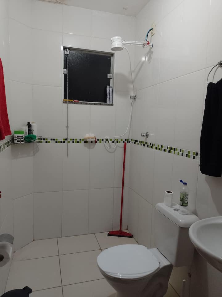 Quarto Em Apartamento Bairro Pão De Açúcar - Pouso Alegre