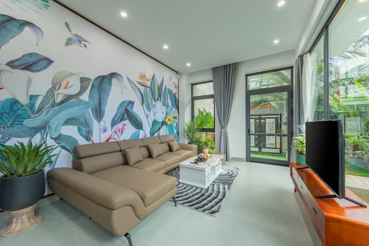 Superbeach Villa For Families&groups/near Anthuong - Da Nang