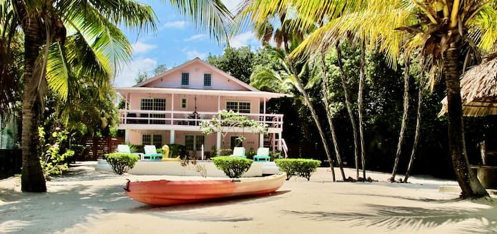 Beach, Pool, Kayak. Close To Golf. Fun In The Sun - Belize