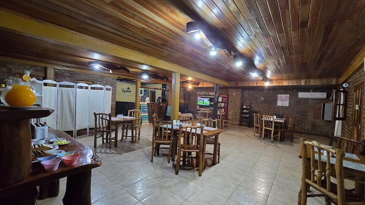 Familiar, En El Centro - Puerto Iguazú