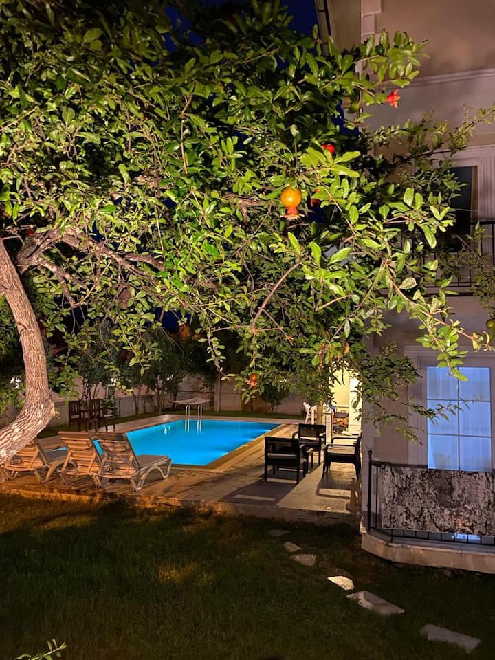 Dalyan Ortak Havuzlu 4+1 Lüks Daire - Dalyan