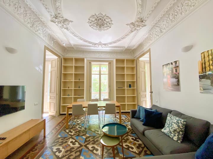 Central Barcelona | 3br | Pool | A/c - Barcelona
