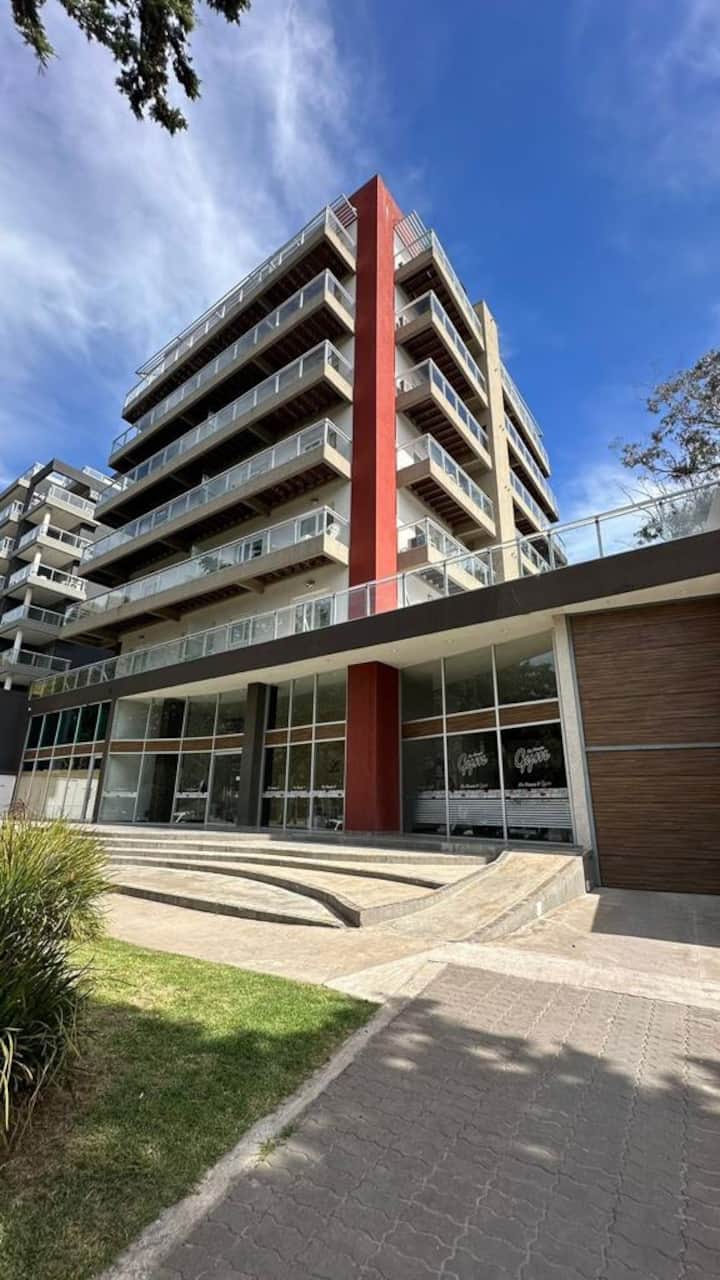 Depto 4 Personas Hasta 5, Centro Pinamar - Pinamar