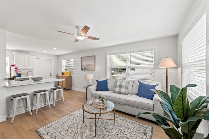 Chic-kee Bungalow 3 - Naples, FL