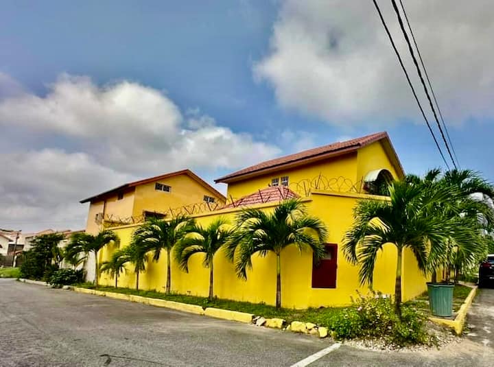 African Dream Villa: Pool & 3 All Ensuite Bedrooms - Abidjan