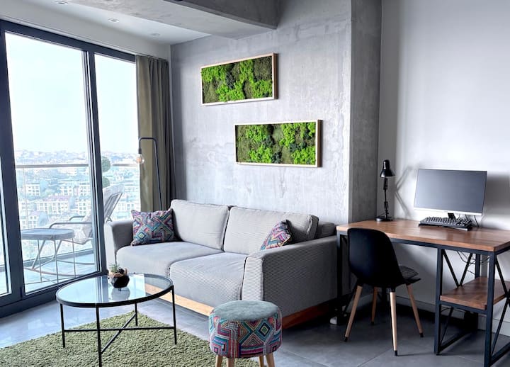 Charming 1br Getaway | City Views & Comfort - Şişli
