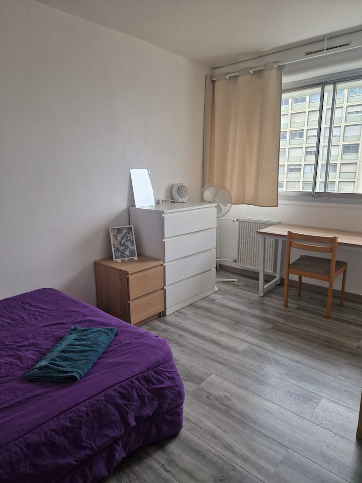 Chambre Cosy 1 à Colombes Proche Transports - Colombes