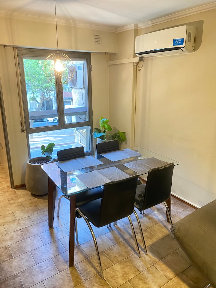 Depto -Ambrosio- Parque Sarmiento, By Apartcba - Córdoba