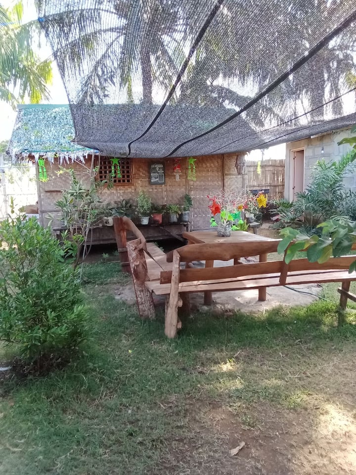 Farmbrielle Leisure Camp Room 1 With Dipping Pool - Balayan