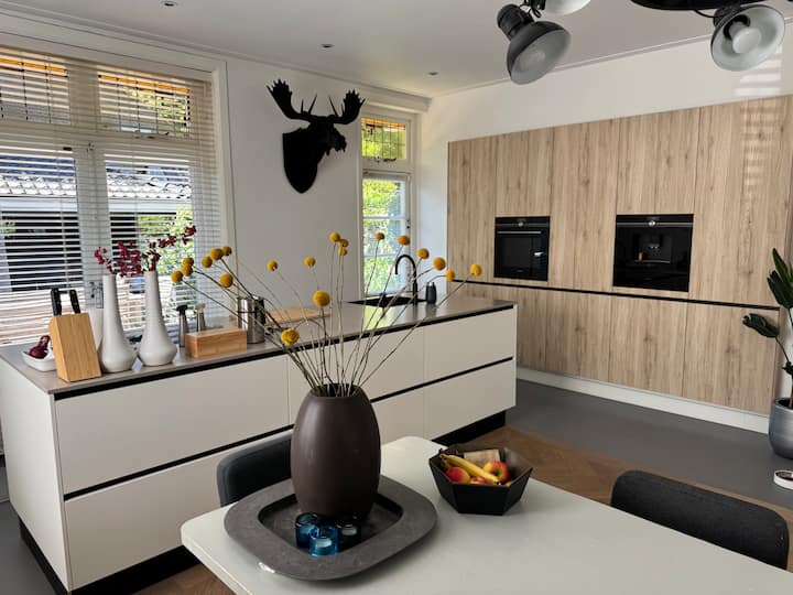 Stylish Family House Close To Beach And Amsterdam. - Zandvoort