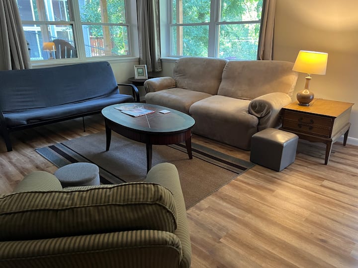 Lisa’s Lake Retreat - Waynesville, NC