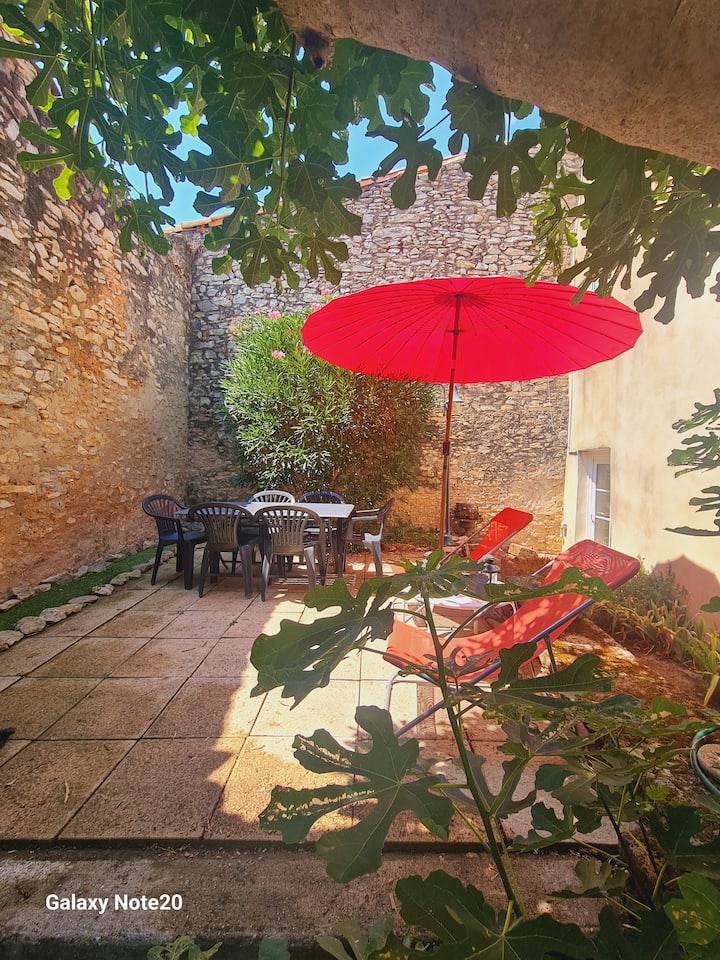 Maison  De Village à Poulx - Marguerittes