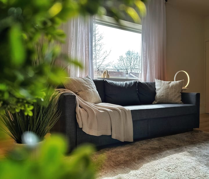 Private Parking • Patio • King Bed •Cozy Oasis - Pittsburgh, PA
