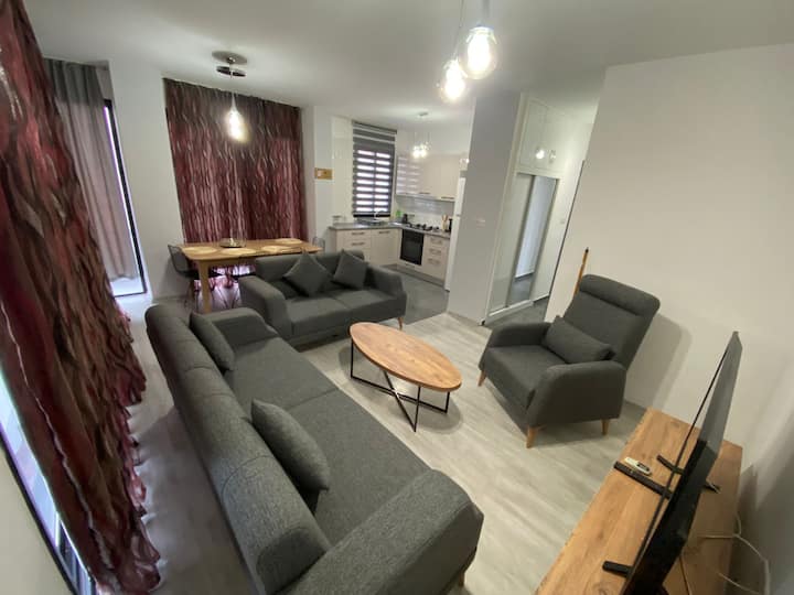 Luxury Two Bedroomed Apartment - Girne