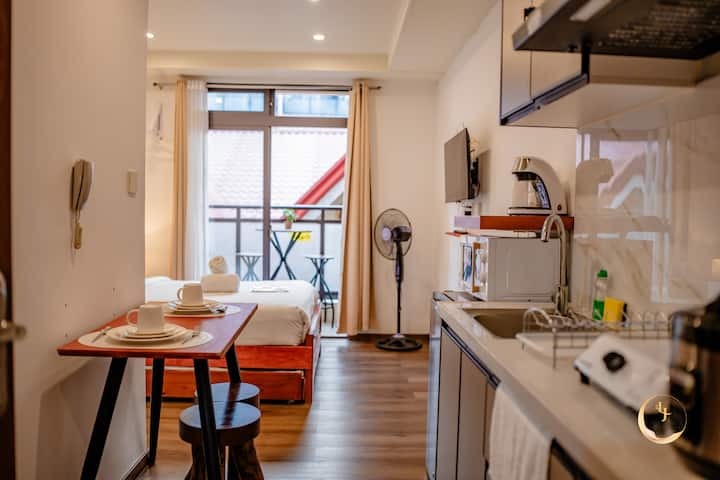 Megatower 4 Condotel Near Session, Sm And Burnham - Baguio