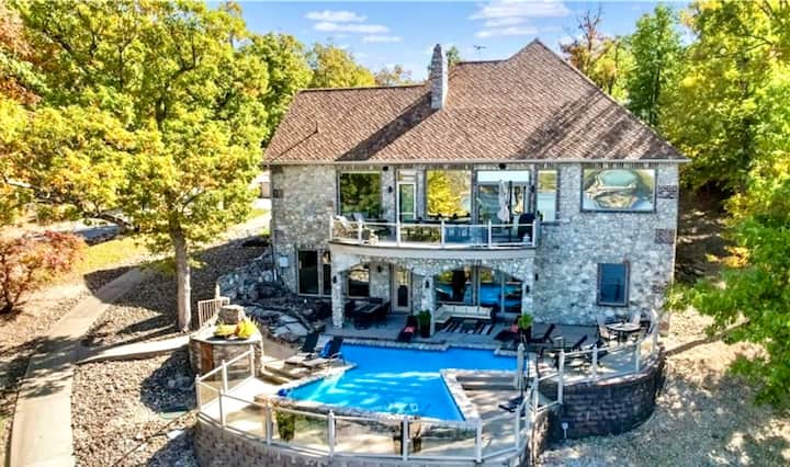 Waterford Château In Porto Cima-private Pool, Dock - Lake Ozark, MO