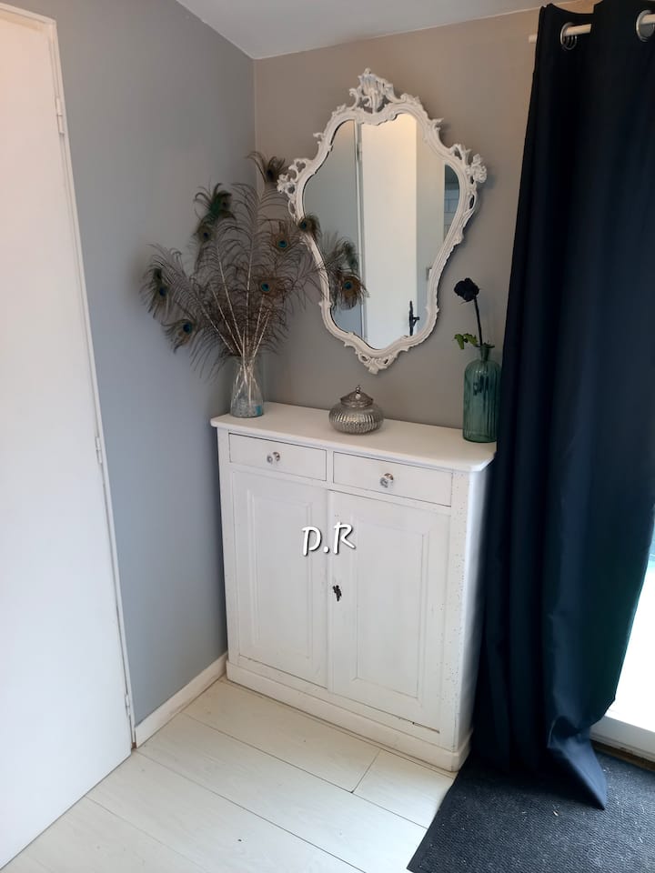 Mobile-home De Charme Pour 2 à 4 Personnes - Pélissanne