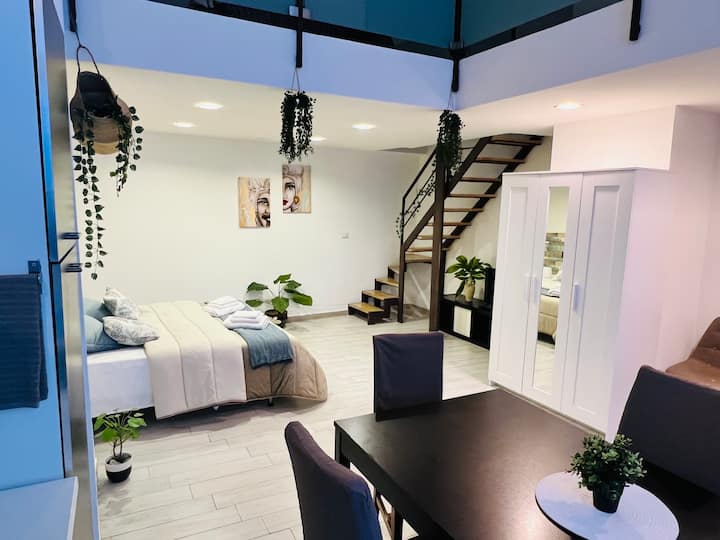Lucrezia’s Home - Catane