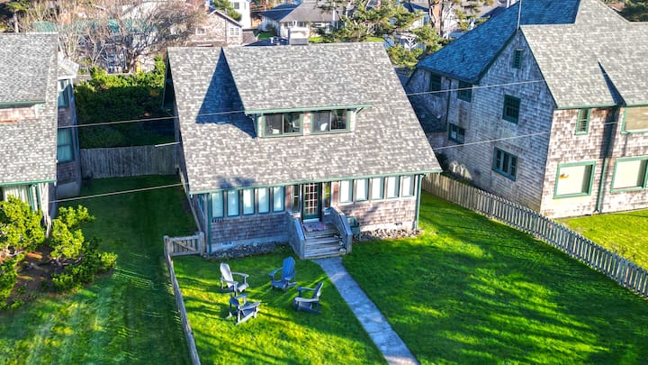 Selah By The Sea At Seaside Beach - Pet Friendly - Cannon Beach, OR