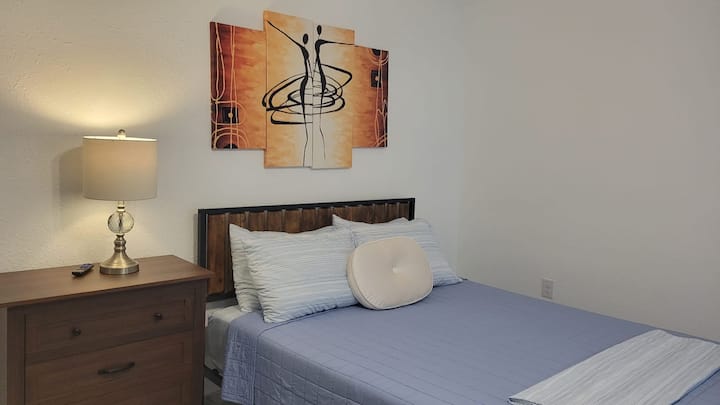 Cozy Studio Apartment The Woodlands - Lake Woodlands, The Woodlands