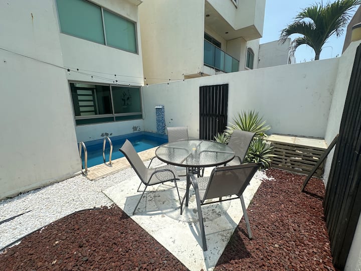 Casa Monopoly C/alberca Privada 18 Personas - Boca del Río