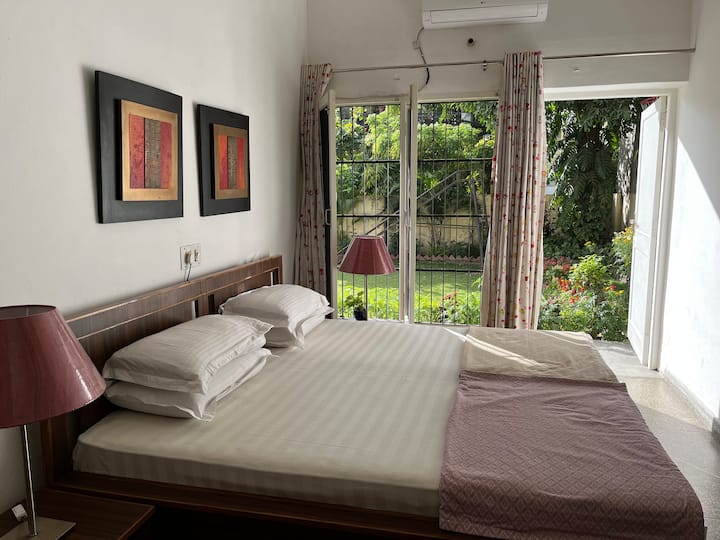 Cozy Room Opening Into Serene Garden - Amritsar