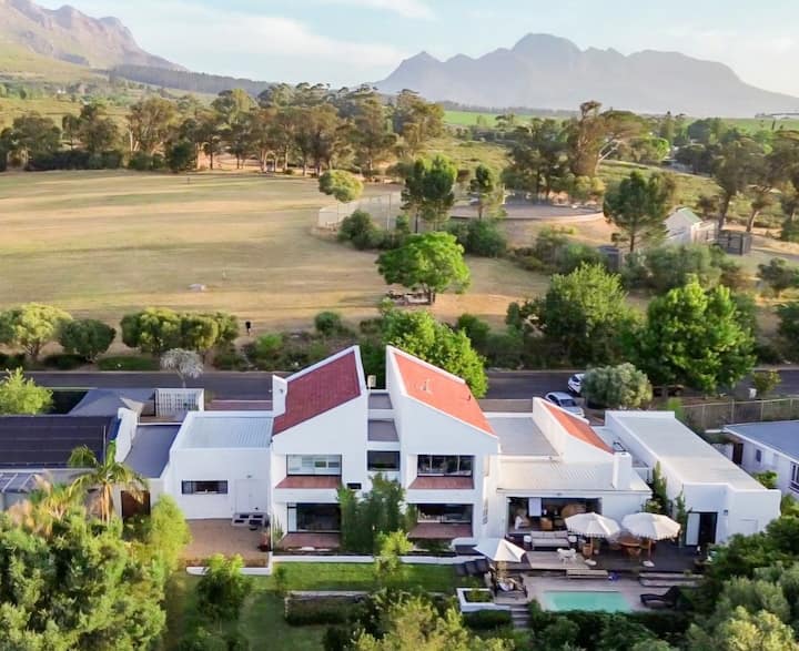 Stellenbosch Mtn Home | Pool & Aircon | Sleep 6 - Stellenbosch