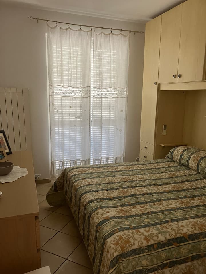 Bilocale Con Terrazzo - Loano