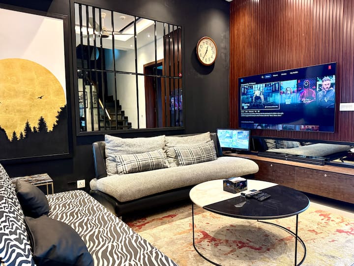 Sab Bnb-2 | 3br | House Of Mirrors | Dha | Lhr | - ラホール