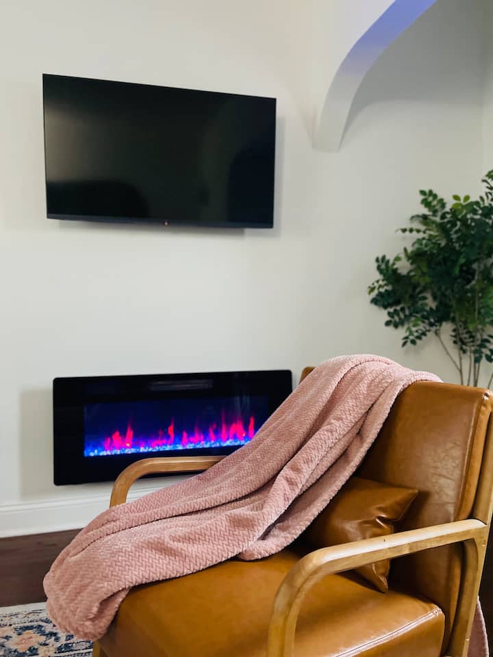 Historic Gem Mins 2 Dwntwn, Mrkt, Trls/arcde/2 Kng - Cleveland