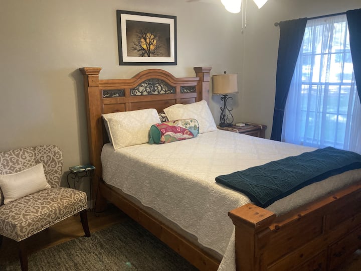 The Oaks Respite - Brenham
