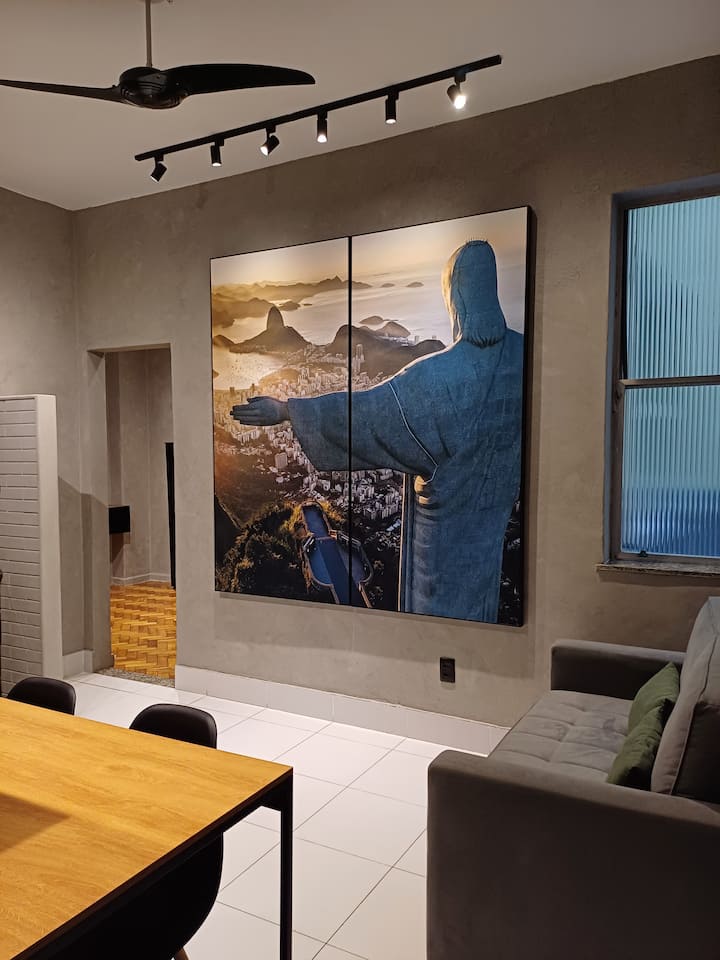 Apartamento Em Copacabana - Rio de Janeiro