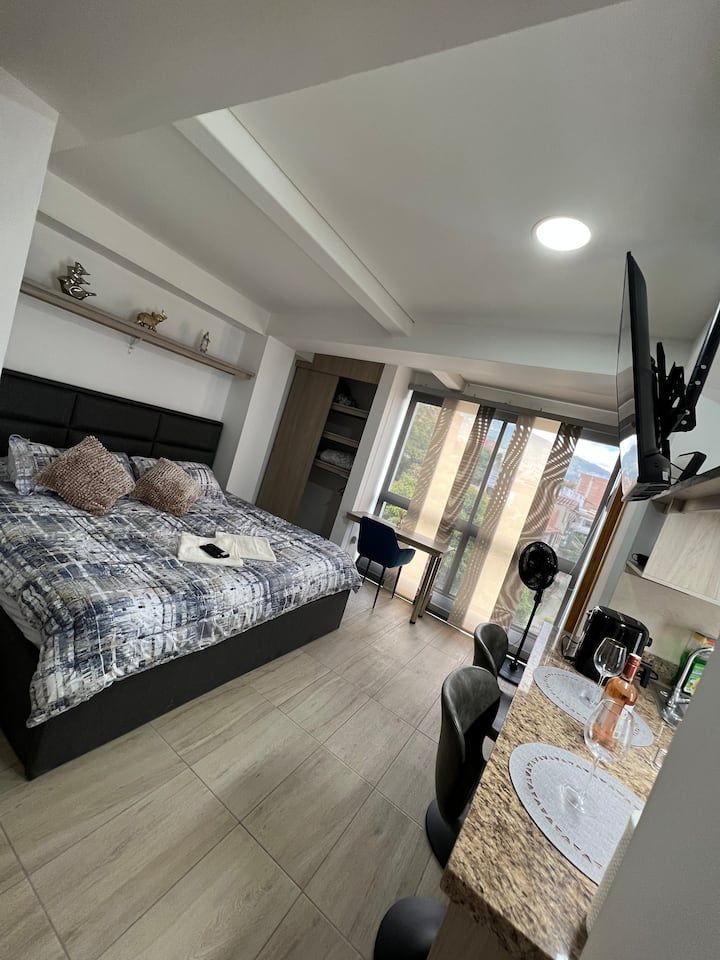 Aparta Estudio Laureles - Medellin, Antioquia, Colombia