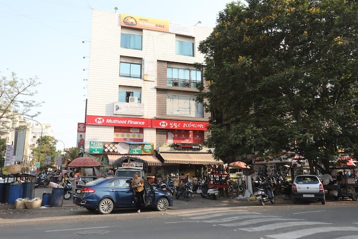 Welcome To Happiness - Surat