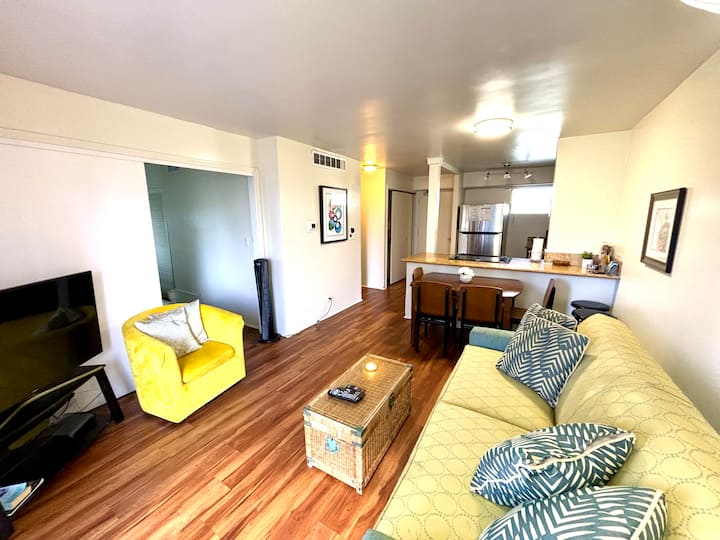 Royal Aloha Waikiki 2 Bedroom/parking/kitchen 907 - Honolulu