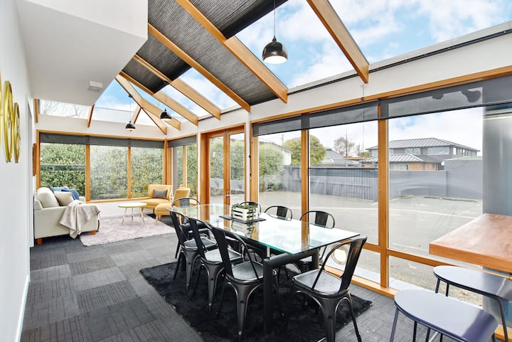 * Cbd Charm – 5br Heritage Stay + Free Parking - Christchurch