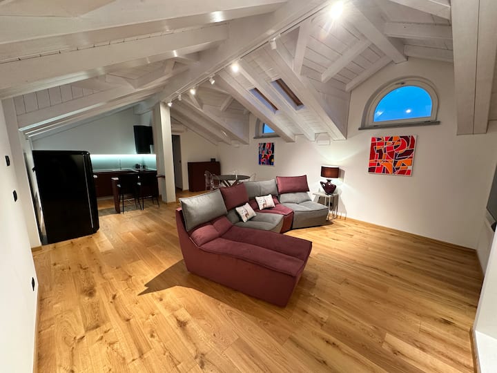 Mansard Apartment E - Affitti Brevi Italia - Rivoli