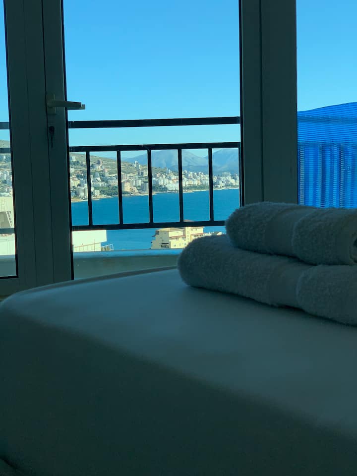 Sea Breeze Apt 3 - Sarandë