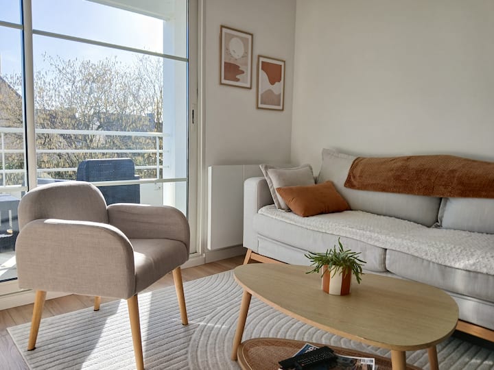 T2 Cosy & Lumineux | Balcon + Parking | Au Calme - Morbihan