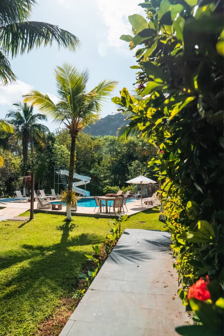 Suíte Em Maresias Com Piscina - São Sebastião