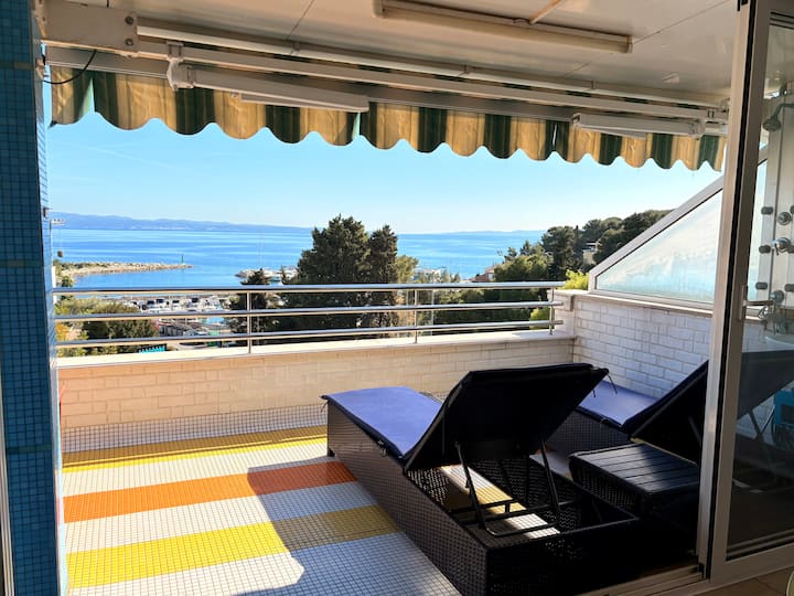 Sea-view Apartment Tudor-balcony-free Parking - Salona